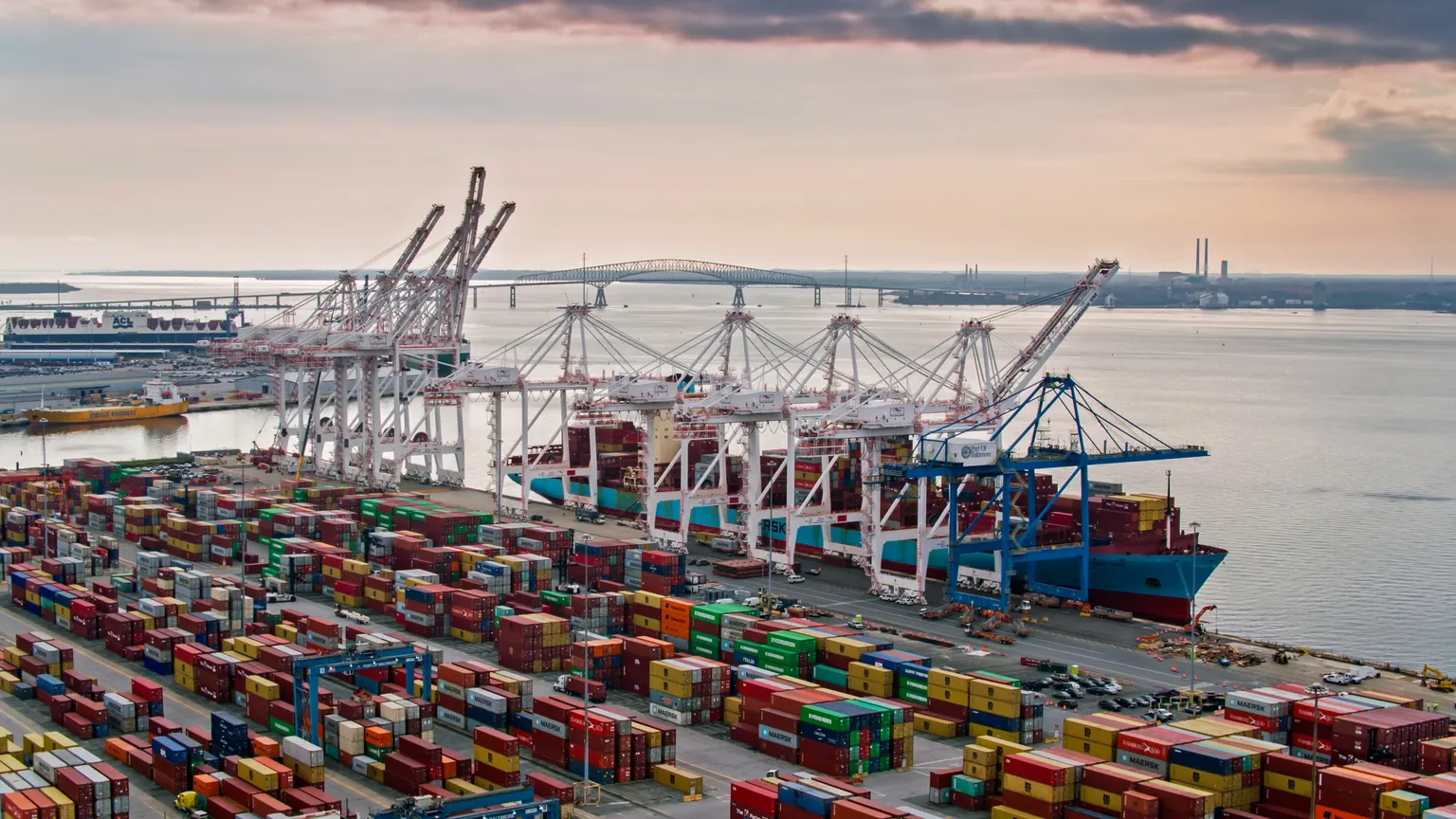 How Dockyards Use Winches | Atlas Winch Hire Services